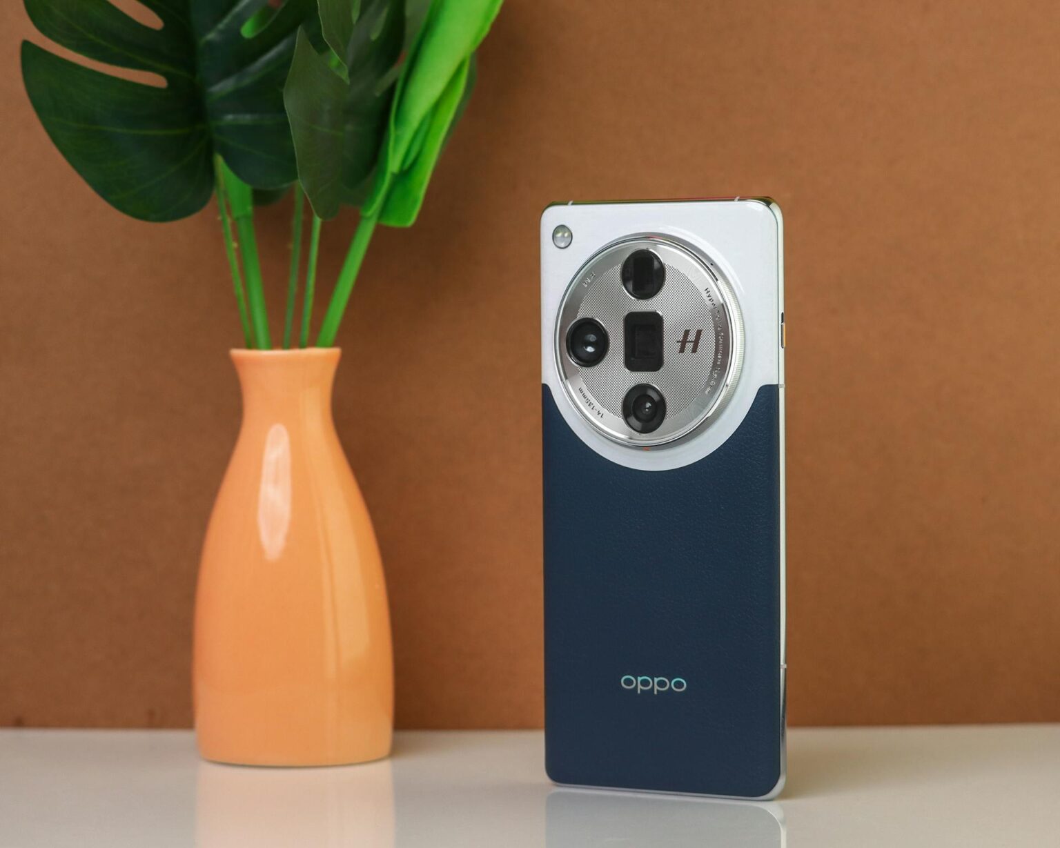 OPPO Find N5とGoogle Pixel 9 Pro Foldの比較 最新折りたたみスマホはどちらが最適か | Androider